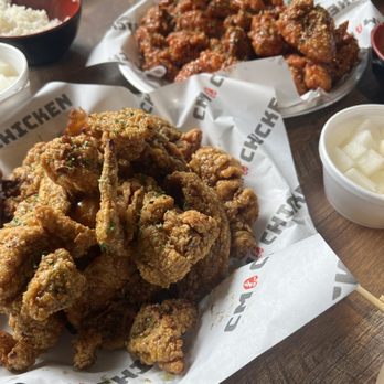 CM KOREAN FRIED CHICKEN OF EVANSTON - Updated October 2024 - 143 Photos ...