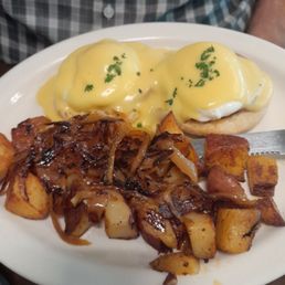 RED FOX DINER - Updated July 2025 - 134 Photos & 144 Reviews - 2041 NE ...