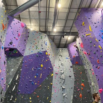 DYNO DETROIT - Updated December 2025 - 23 Photos & 11 Reviews - 3500 ...