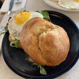 DANDY - 208 Photos & 97 Reviews - 244 Rue Saint-Jacques, Montréal ...