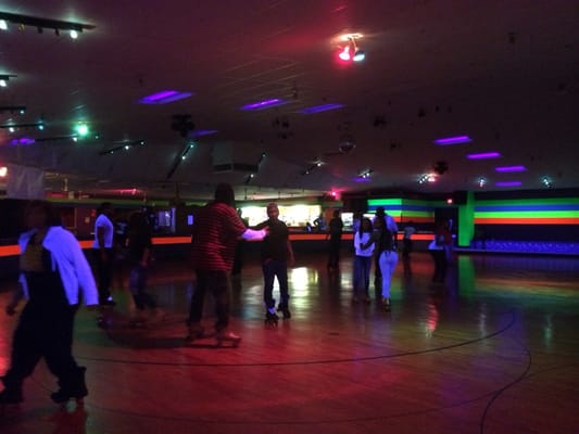 EAST END SKATING CENTER - Updated November 2025 - 5718 Mount Moriah Rd ...