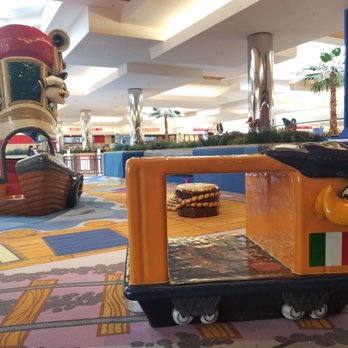 LOONEY TUNES PLAY PORT - Updated January 2026 - 16 Photos - 300 ...