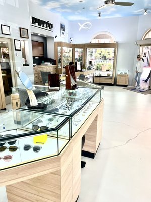 EUROPTICS - Updated December 2025 - 23 Photos & 104 Reviews - 947 S ...