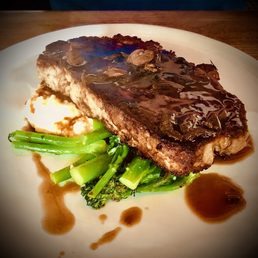 THE FAT LAMB - Updated December 2024 - 577 Photos & 344 Reviews - 2011 ...