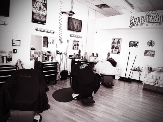 THE FABULOUS BARBER SHOP - Updated July 2025 - 37 Photos - 2117 Central ...