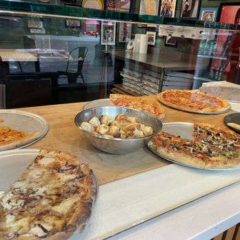 DELEO BROS PIZZA - Updated December 2025 - 42 Photos & 26 Reviews - 202 ...