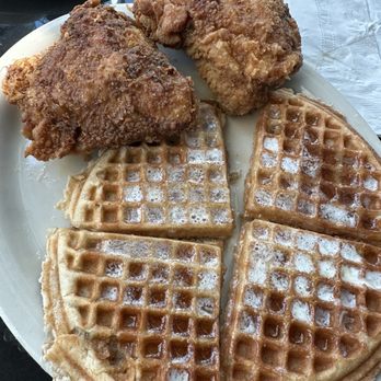 LOLO’S CHICKEN AND WAFFLES - Updated February 2025 - 114 Photos & 119 ...