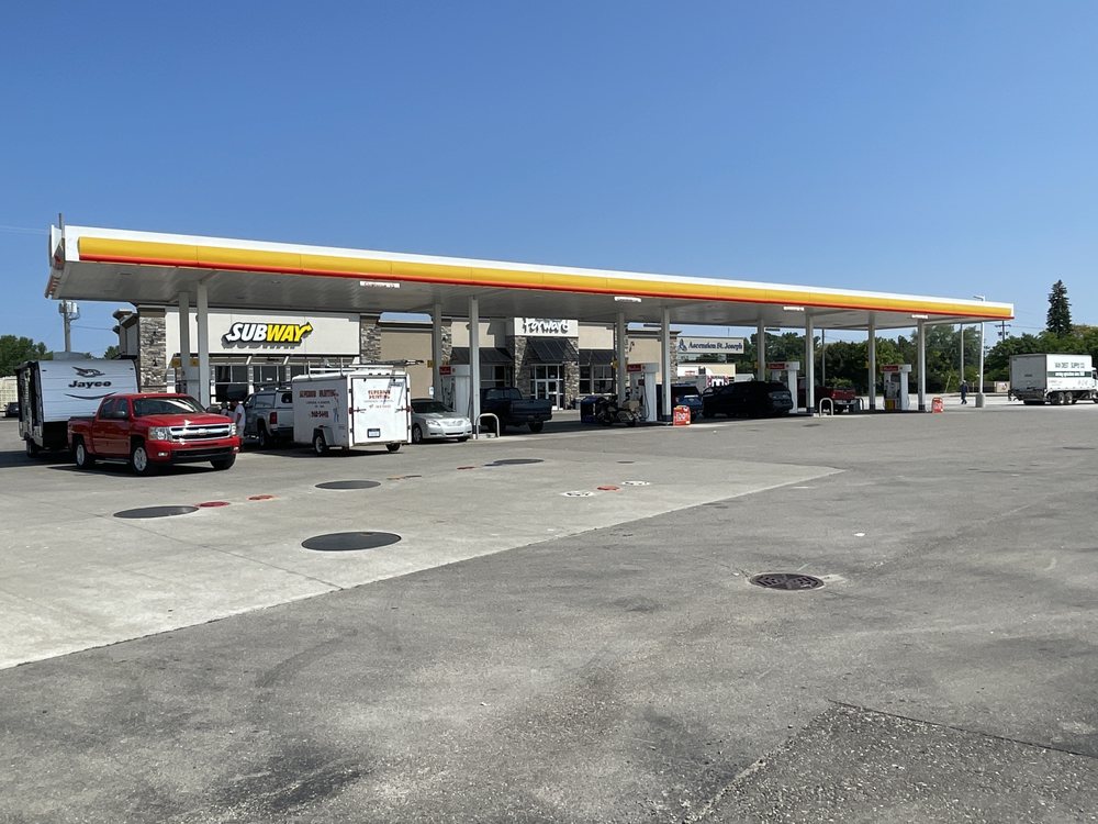 FORWARD SHELL CONVENIENCE STORE - Updated September 2025 - 309 E Lake ...
