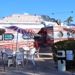 5 & DINER - Updated November 2024 - 525 Photos & 564 Reviews - 5220 N ...