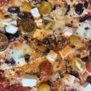 CRUST & CRATE - Updated January 2026 - 15 Photos - 1 - 5112 Kanata ...