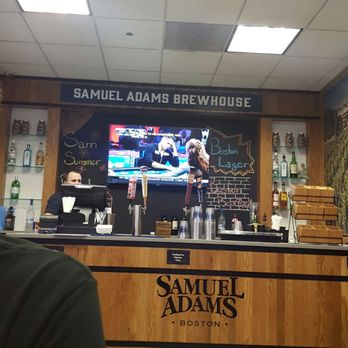 SAM ADAMS BREWHOUSE - Updated December 2025 - 14 Photos & 23 Reviews ...