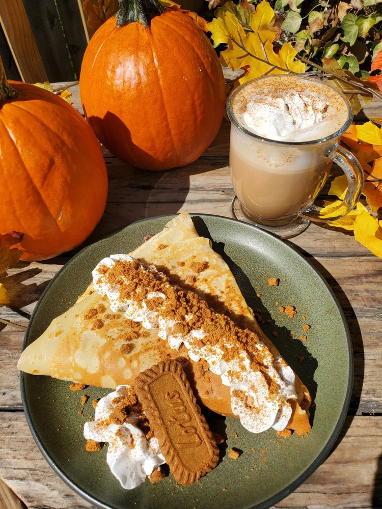 THE CRACKED POT COFFEE AND CREPES - Updated October 2024 - 162 Photos ...