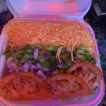 PEPPERONI EXPRESS PIZZERIA - Updated January 2026 - 24 Photos & 28 ...