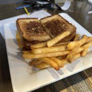 THE GRILL AT QUARTERFIELD STATION - 550 Photos & 537 Reviews - 7704D ...