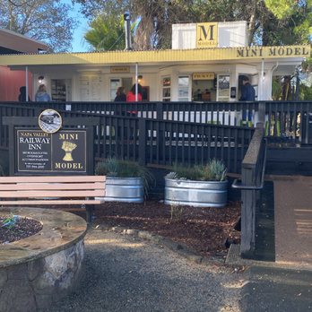 MINI MODEL BAKERY - Updated November 2024 - 286 Photos & 137 Reviews ...