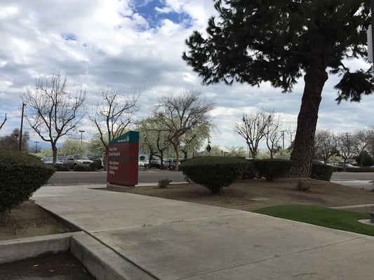 SIERRA VIEW MEDICAL CENTER - Updated January 2026 - 23 Photos & 66 Real ...