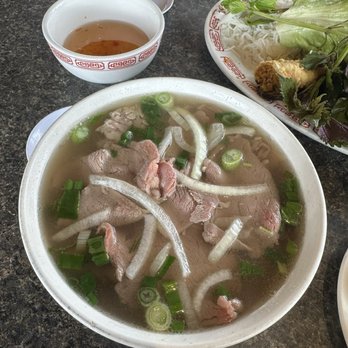 PHO 95 - Updated January 2026 - 849 Photos & 1553 Reviews - 1401 S ...