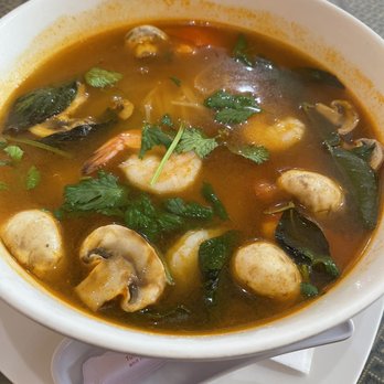 SAWADDEE KA THAI CUISINE AND PHO - Updated August 2024 - 223 Photos ...