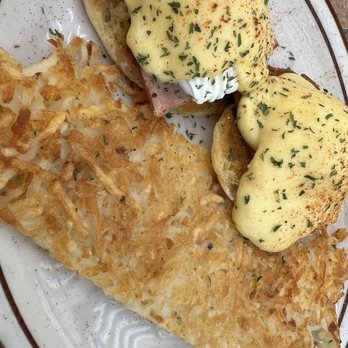 THE PATIO AT CHILLY JILLY’Z - Updated April 2025 - 92 Photos & 83 ...