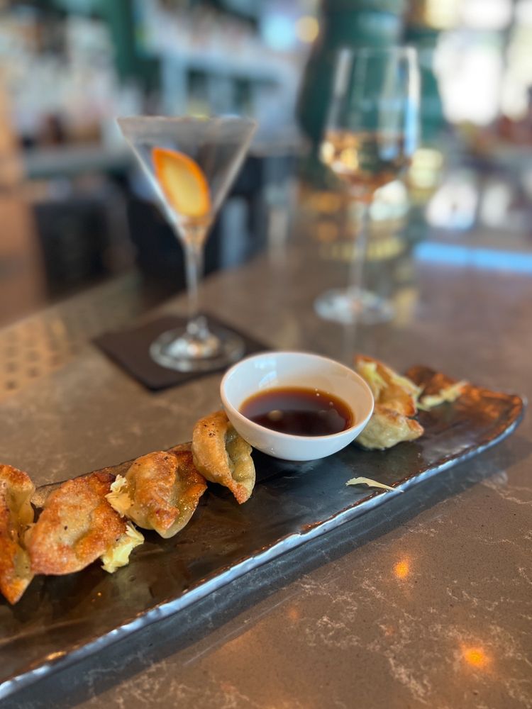 ORION’S ROOF - 972 Photos & 415 Reviews - 4201 Atlantic Ave, Virginia ...