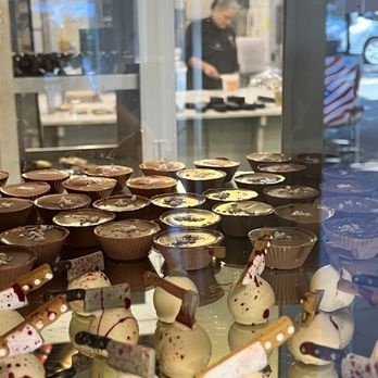 CHOCOLAT BY ADAM TURONI - Updated June 2024 - 294 Photos & 89 Reviews ...