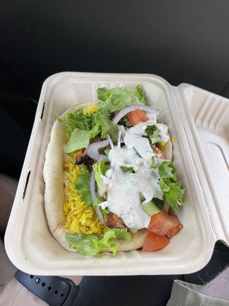 ZEUS FRESH MEDITERRANEAN - 20 Photos & 26 Reviews - 1456 E North Ave ...