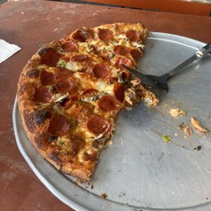 SENOR PIZZA - Updated January 2026 - 52 Photos & 145 Reviews - 6501 Red ...