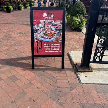 PHILLIPS SEAFOOD - Updated November 2024 - 2366 Photos & 2190 Reviews ...