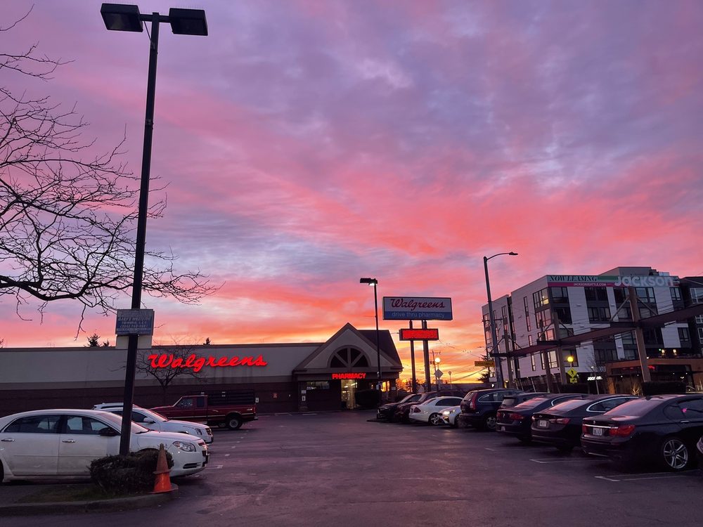 WALGREENS - Updated October 2024 - 13 Photos & 62 Reviews - 2400 S ...