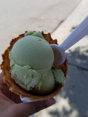 FALLBROOK AVOCADO FESTIVAL - Updated October 2025 - 146 Photos & 58 ...