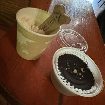 BENNU COFFEE - Updated January 2025 - 295 Photos & 795 Reviews - 2001 E ...