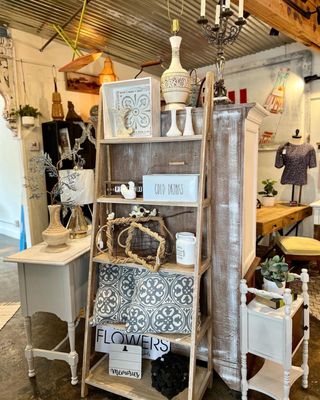 THE PINK BOUTIQUE - Updated December 2025 - 15 Photos - 2569 Central ...