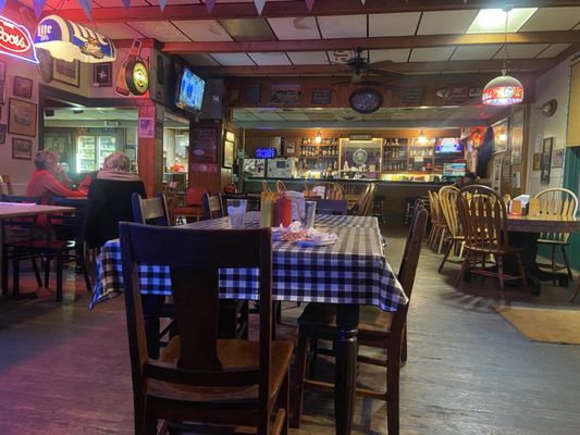 GLUR’S TAVERN - Updated January 2026 - 20 Photos & 32 Reviews - 2301 ...