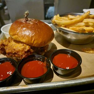 STAR CINEMA GRILL - Updated August 2025 - 86 Photos & 42 Reviews - 822 ...