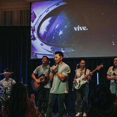 VIVE CHURCH - MOUNTAIN VIEW - Updated December 2025 - 102 Photos & 82 ...