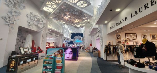 DFS WAIKIKI - Updated October 2025 - 59 Photos - 330 Royal Hawaiian Ave ...