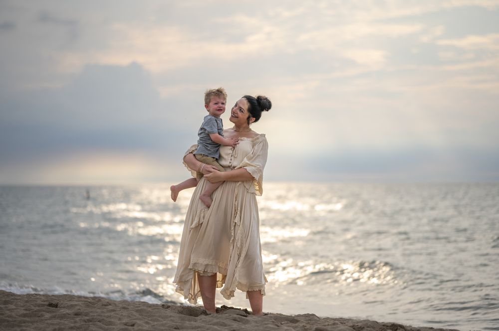 CAT MACDONALD PHOTOGRAPHY - Updated January 2025 - 30 Photos - La Porte ...