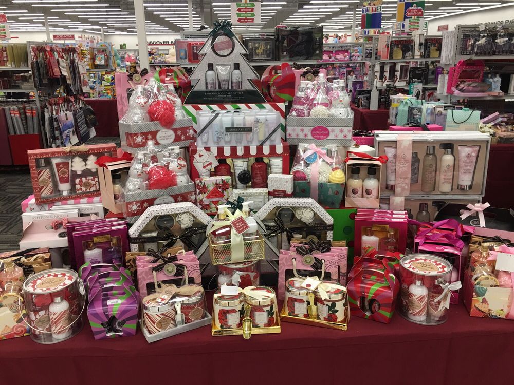 BURLINGTON - Updated April 2025 - 11 Photos - Av. Rafael Cordero 200 ...