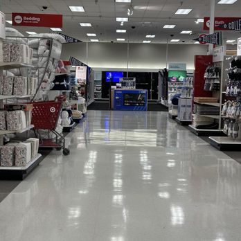 TARGET - Updated November 2025 - 248 Photos & 429 Reviews - 11051 ...