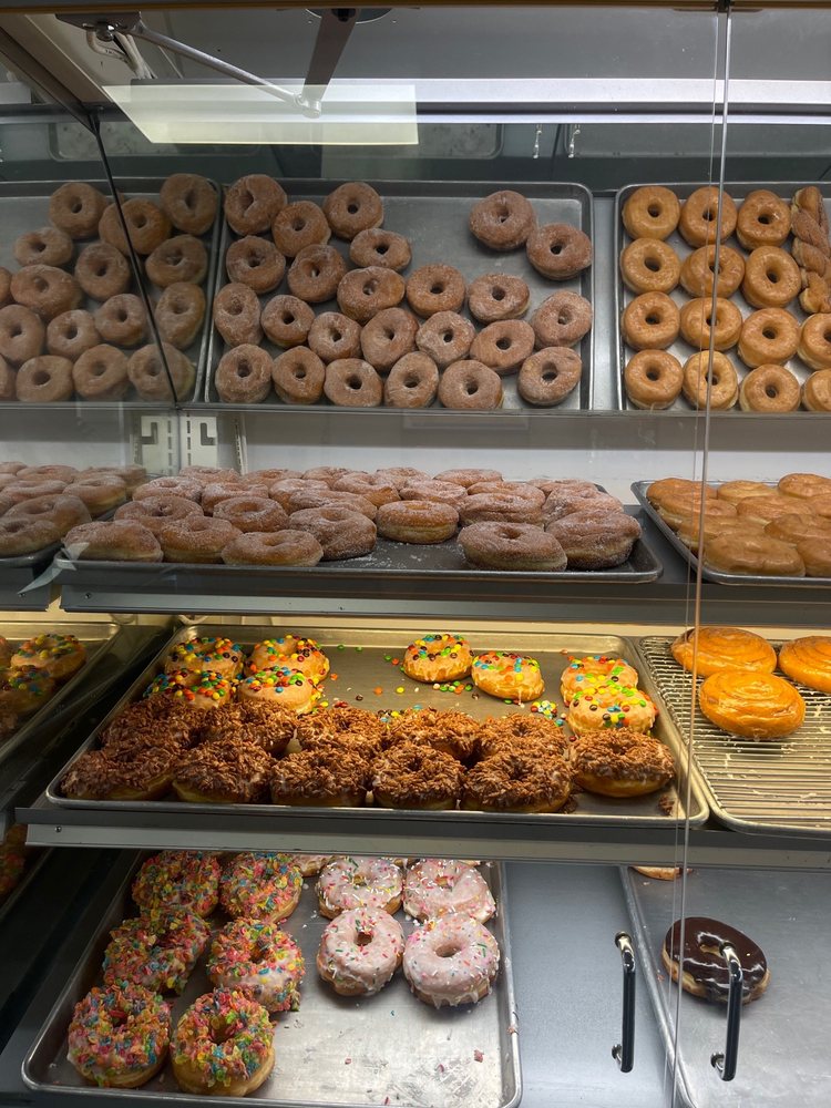 MIRANDA’S BAKERY - Updated May 2024 - 25 Photos & 42 Reviews - 1085 N ...