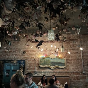 RAMPART TREEHOUSE - 121 Photos & 62 Reviews - 740 N Rampart St, New ...