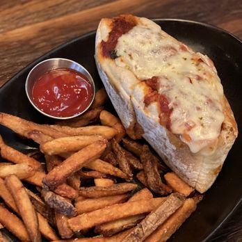 THE STOKIN’ GOAT - Updated July 2024 - 329 Photos & 217 Reviews - 15805 ...