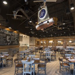 LINE & LURE SEAFOOD KITCHEN & TAP - Updated December 2025 - 535 Photos ...