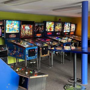 TWO BIT GAME ROOM - Updated July 2025 - 12 Photos - 511 Rice St, Saint ...