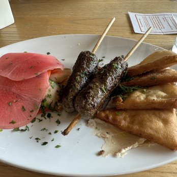 TASTE COMMUNITY RESTAURANT - Updated October 2024 - 442 Photos & 255 ...