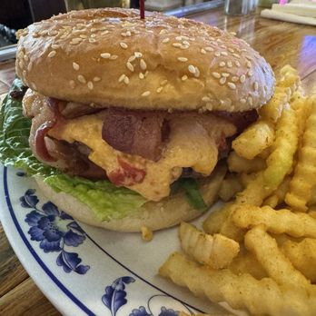 PIPER INN - Updated October 2025 - 359 Photos & 347 Reviews - 2251 S ...