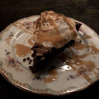 815 - 25 Photos & 66 Reviews - 815 Elm St, Manchester, New Hampshire ...