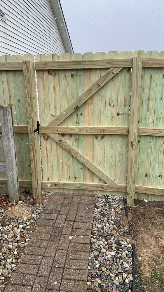 GREAT LAKES FENCING & DECKING - Updated March 2025 - 17 Photos - 625 ...