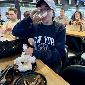 33 TAPS-SILVER LAKE - Updated July 2025 - 775 Photos & 704 Reviews ...