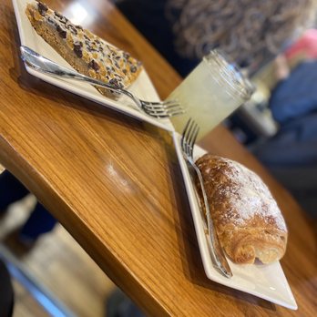 MAIN & MADISON MARKET CAFE - 251 Photos & 143 Reviews - 100 N Main St ...